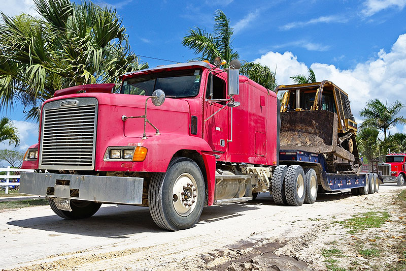 Trucking – Falcon Freight Systems